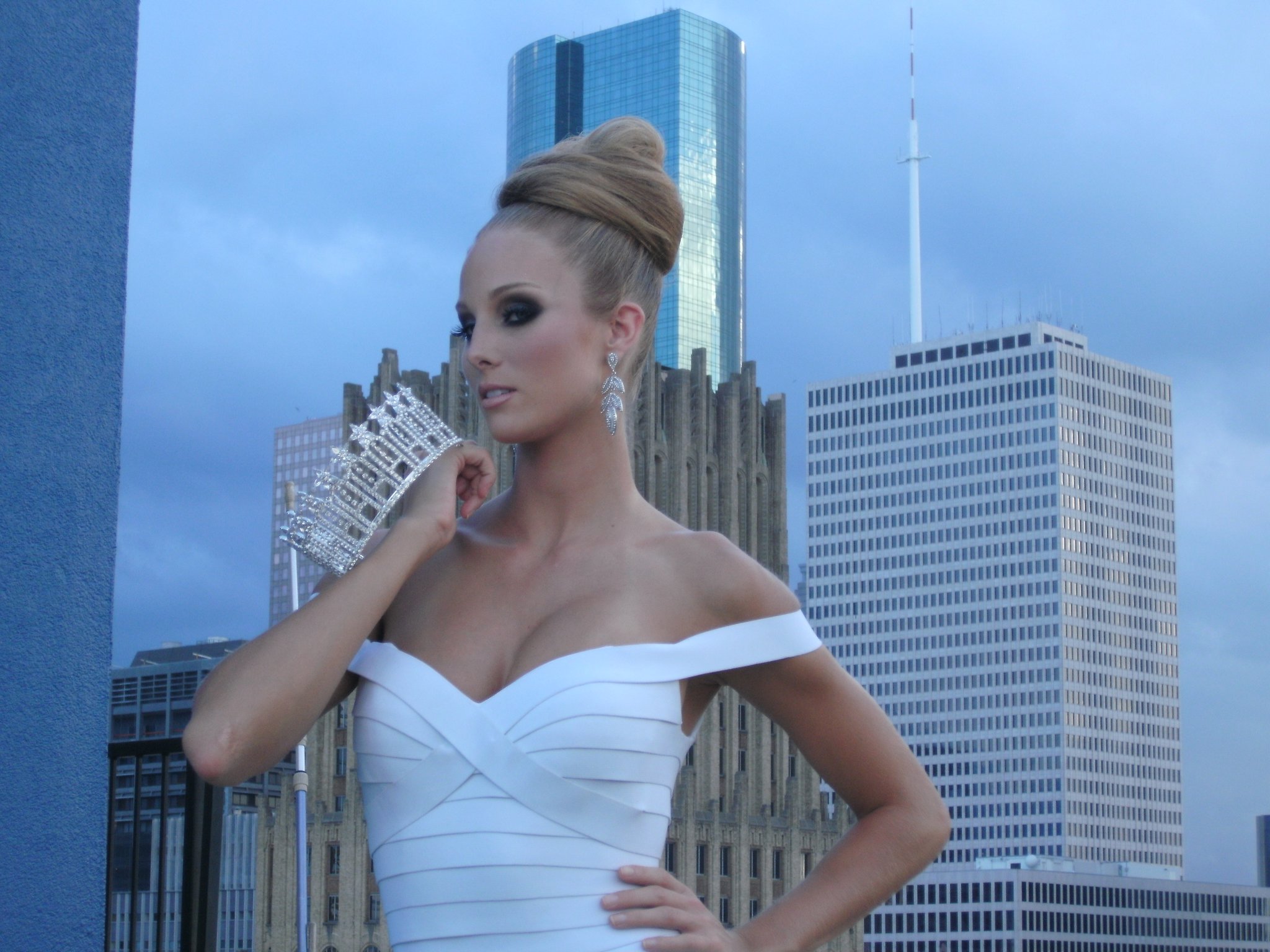 Kelsie – The Perfect Face